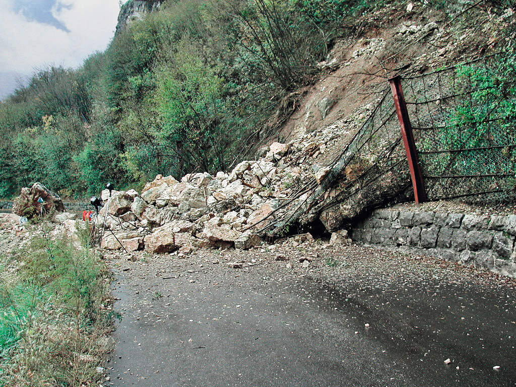 Anbi: il dissesto idrogeologico ci costa 2,5 miliardi all’anno - L ... Anbi: il dissesto idrogeologico ci costa 2,5 miliardi all’anno - L ...