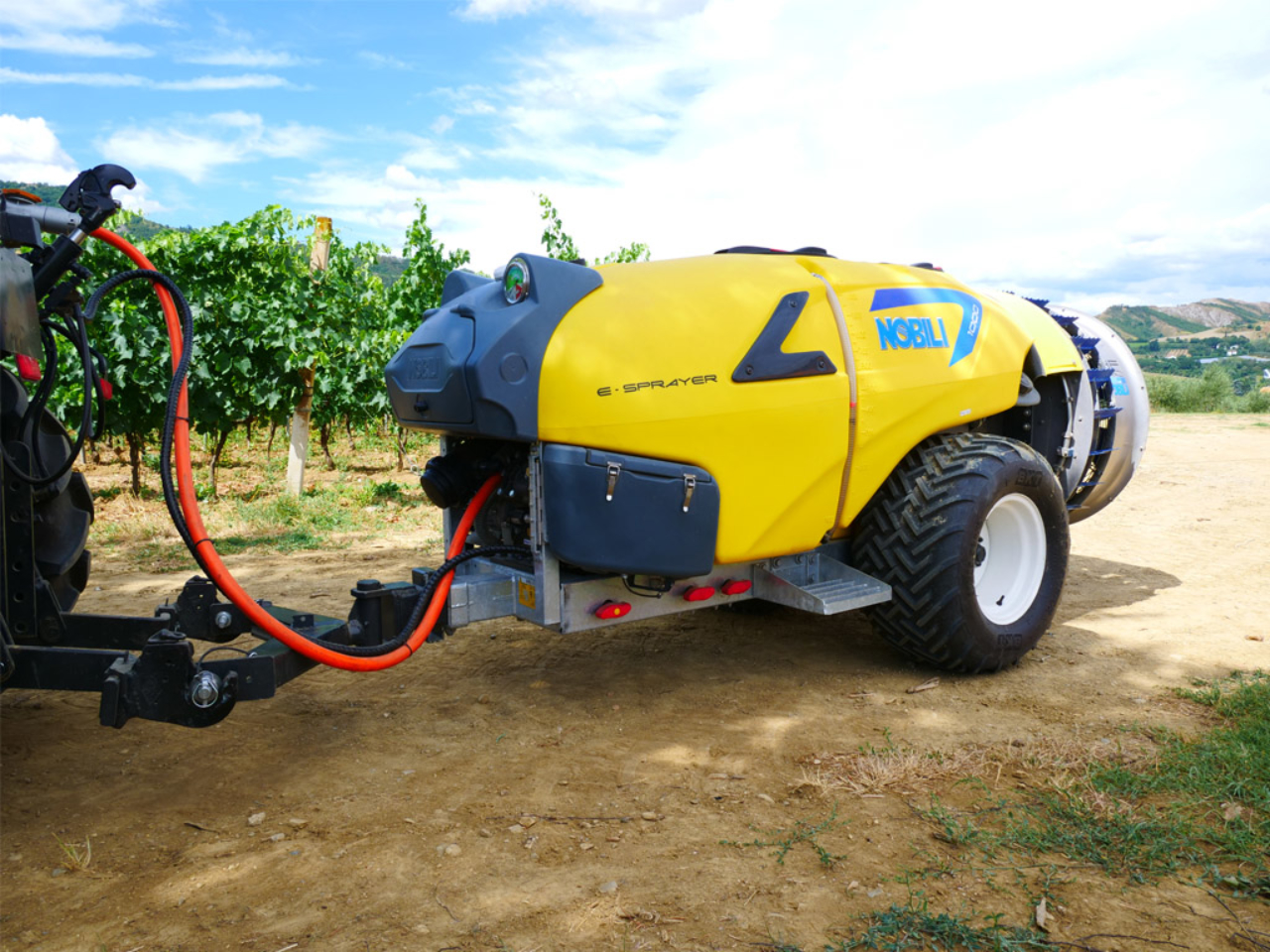 Nobili e-Sprayer: la difesa full-elecrtic del vigneto - L'Informatore ...