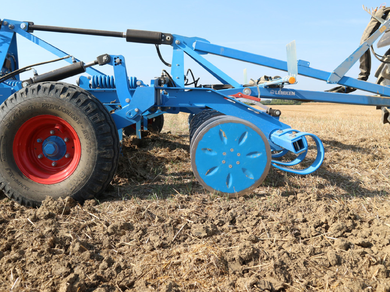 Lemken Karat 10 500 KUA, conservativo ma con carattere - L'Informatore ...