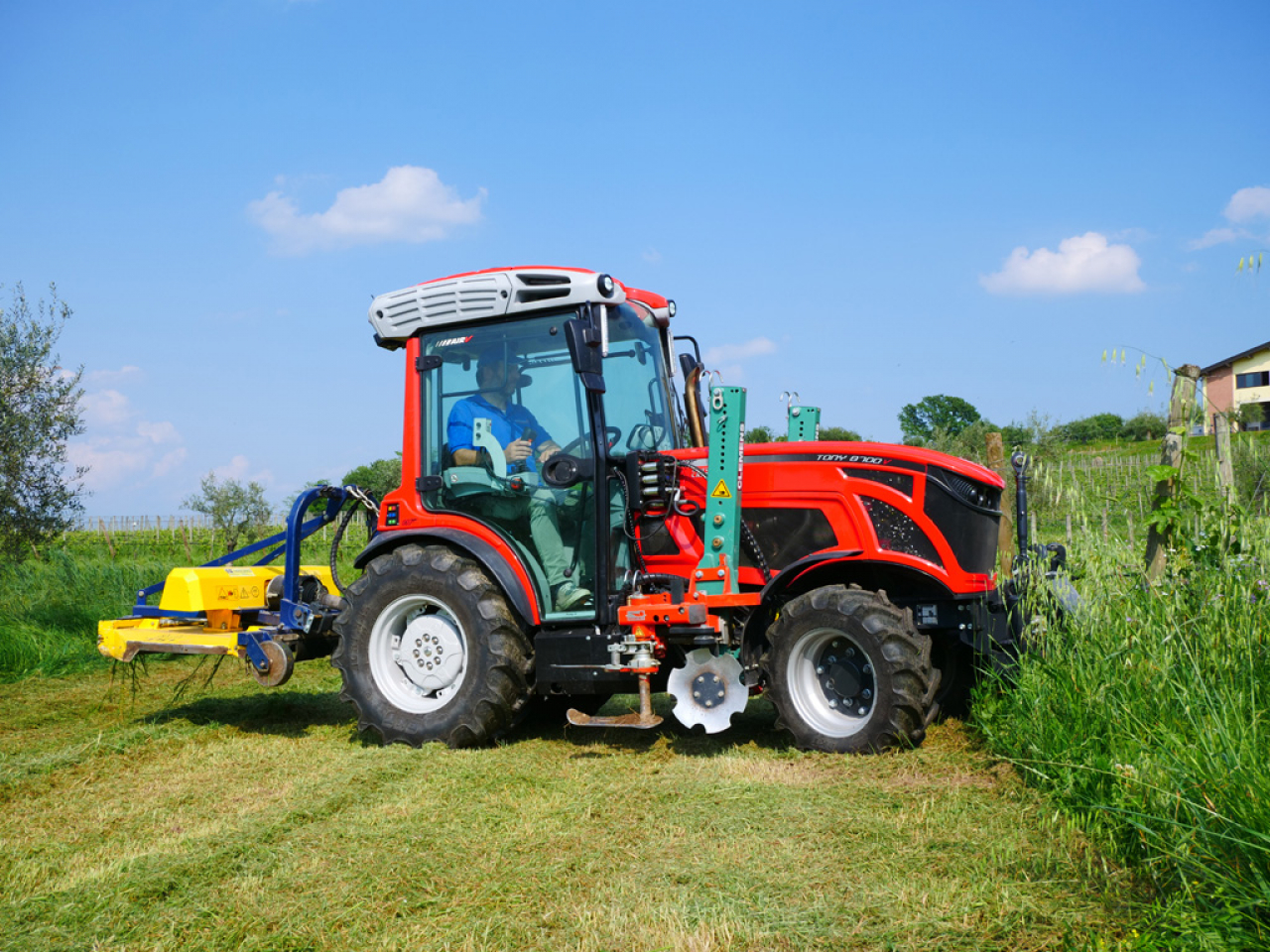 Antonio Carraro Tony 8700 V: il convenzionale d’eccezione - L ...